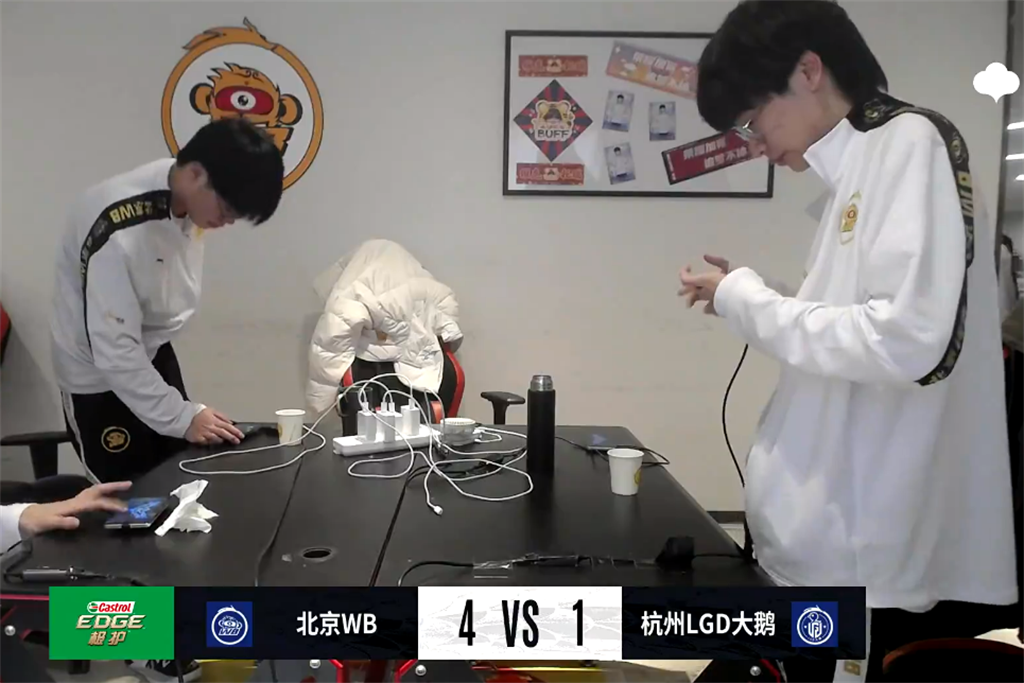 WB4比1拿到季后赛开门红，成功晋级败者组第二轮，送LGD放假-王者荣耀官方网站-腾讯游戏