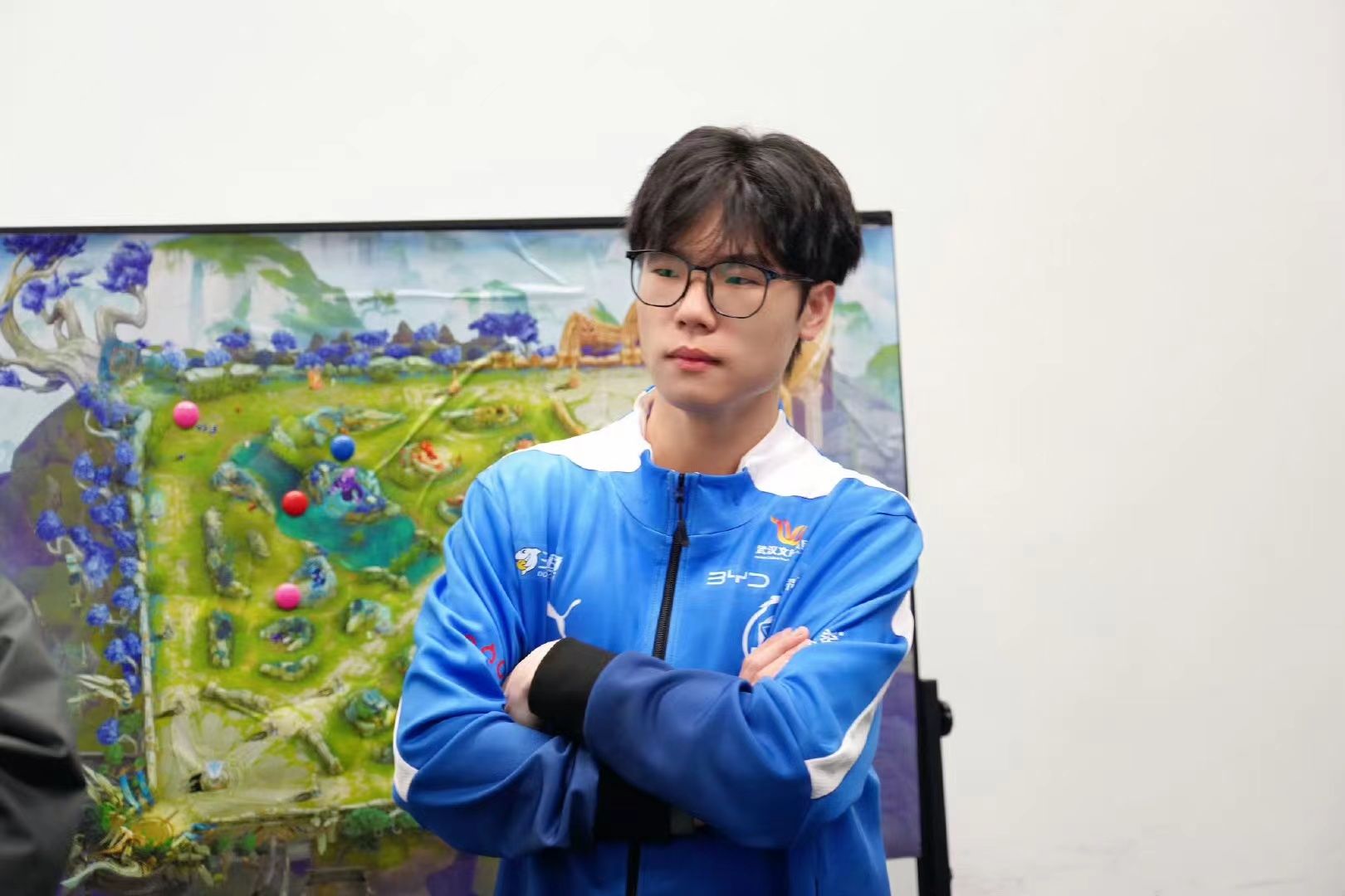 eStar2-4KSG，止步6强！花海落泪，直言自己不够好-王者荣耀官方网站-腾讯游戏