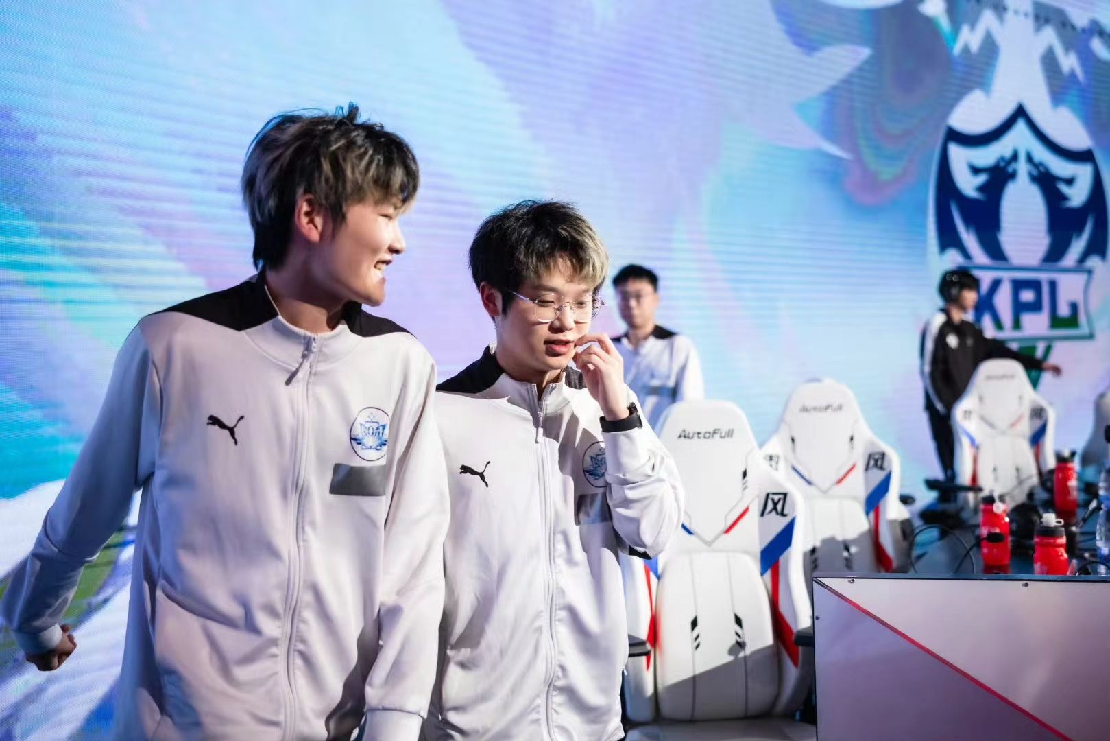 DYG3-4BOA，无缘第三轮！6队提前淘汰，汇聚3大流量队-王者荣耀官方网站-腾讯游戏