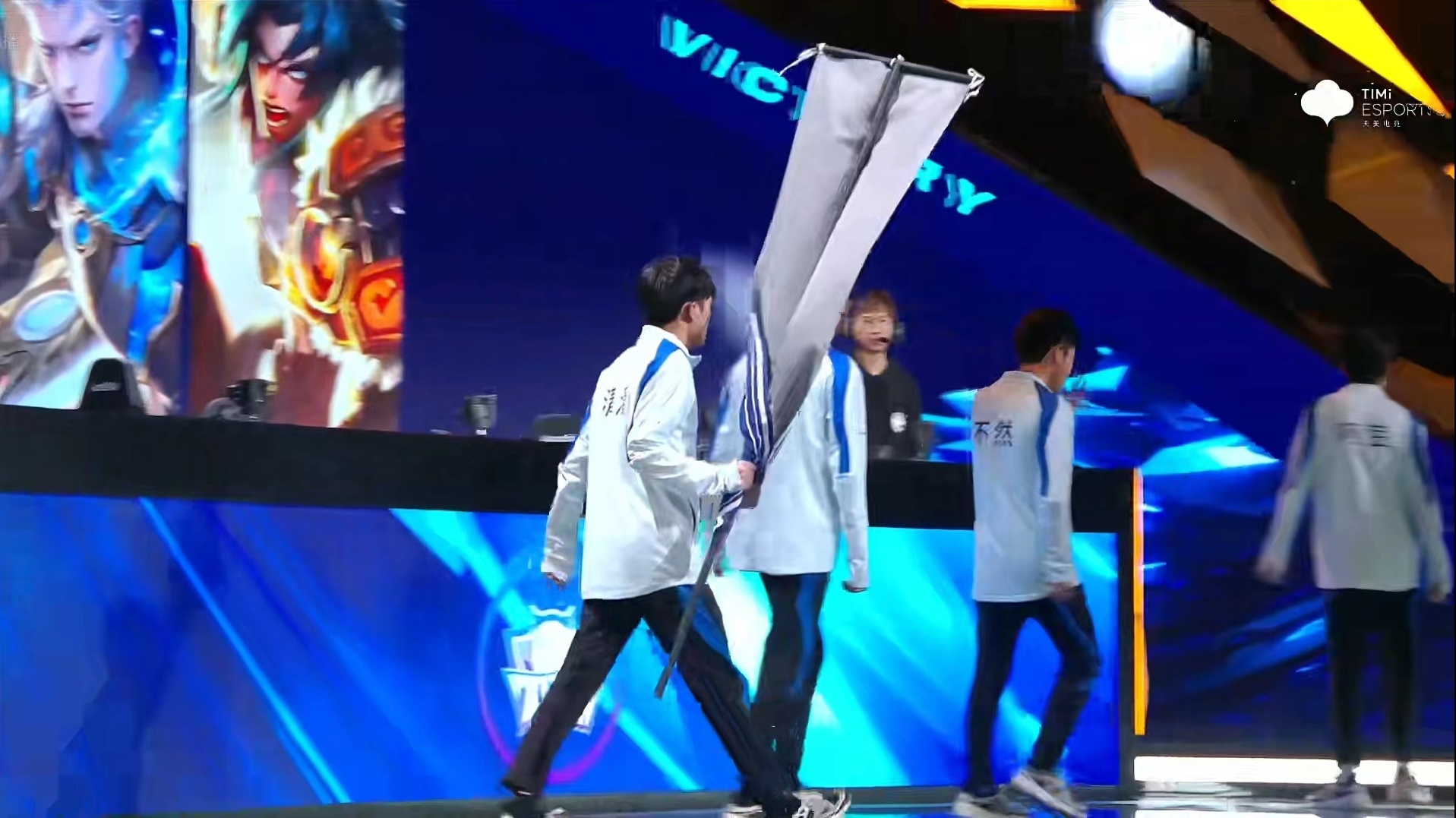 TTG2-4不敌Hero，季后赛一轮游！纪录片看哭粉丝，清清被耽误了！-王者荣耀官方网站-腾讯游戏