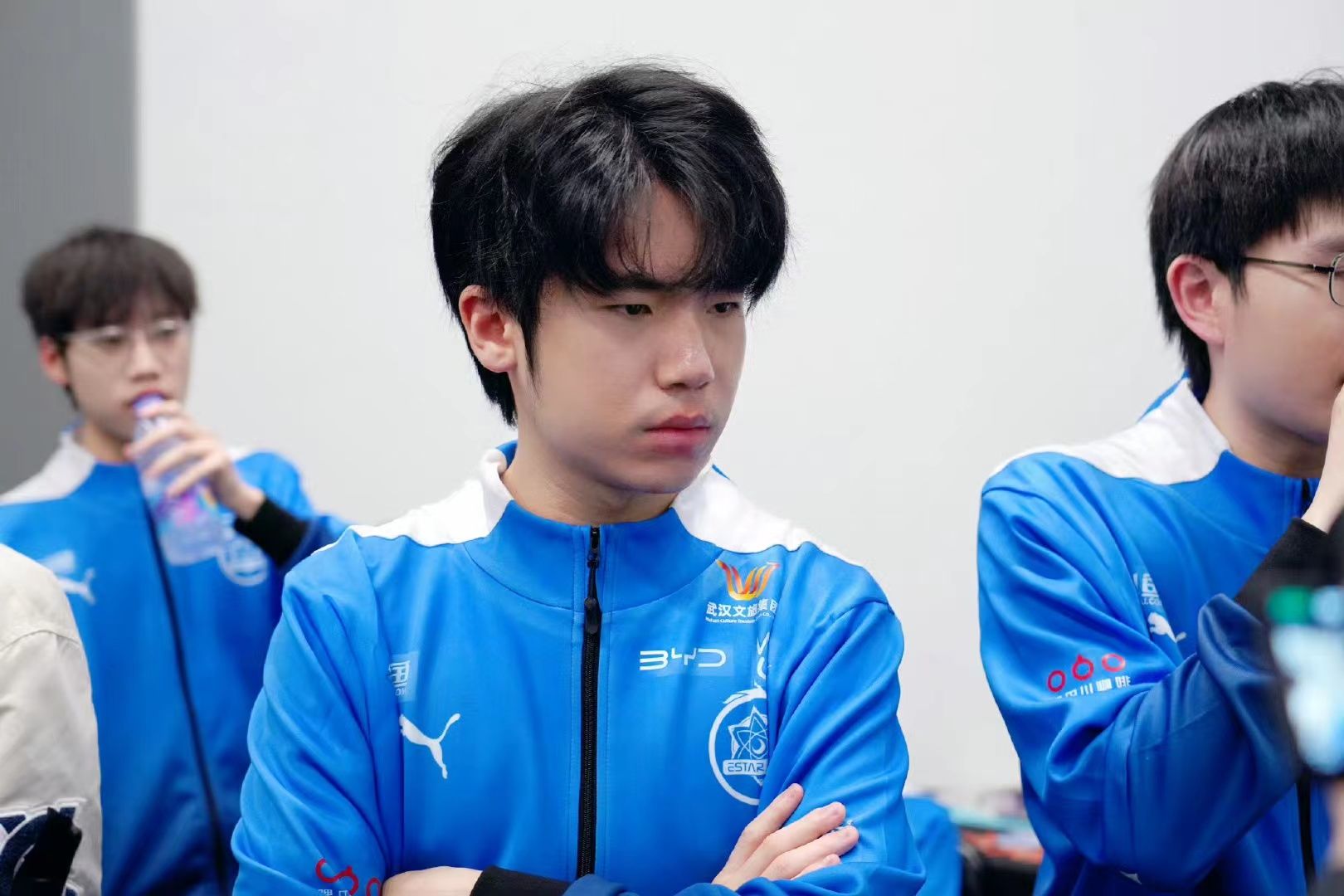 eStar2-4KSG，止步6强！花海落泪，直言自己不够好-王者荣耀官方网站-腾讯游戏