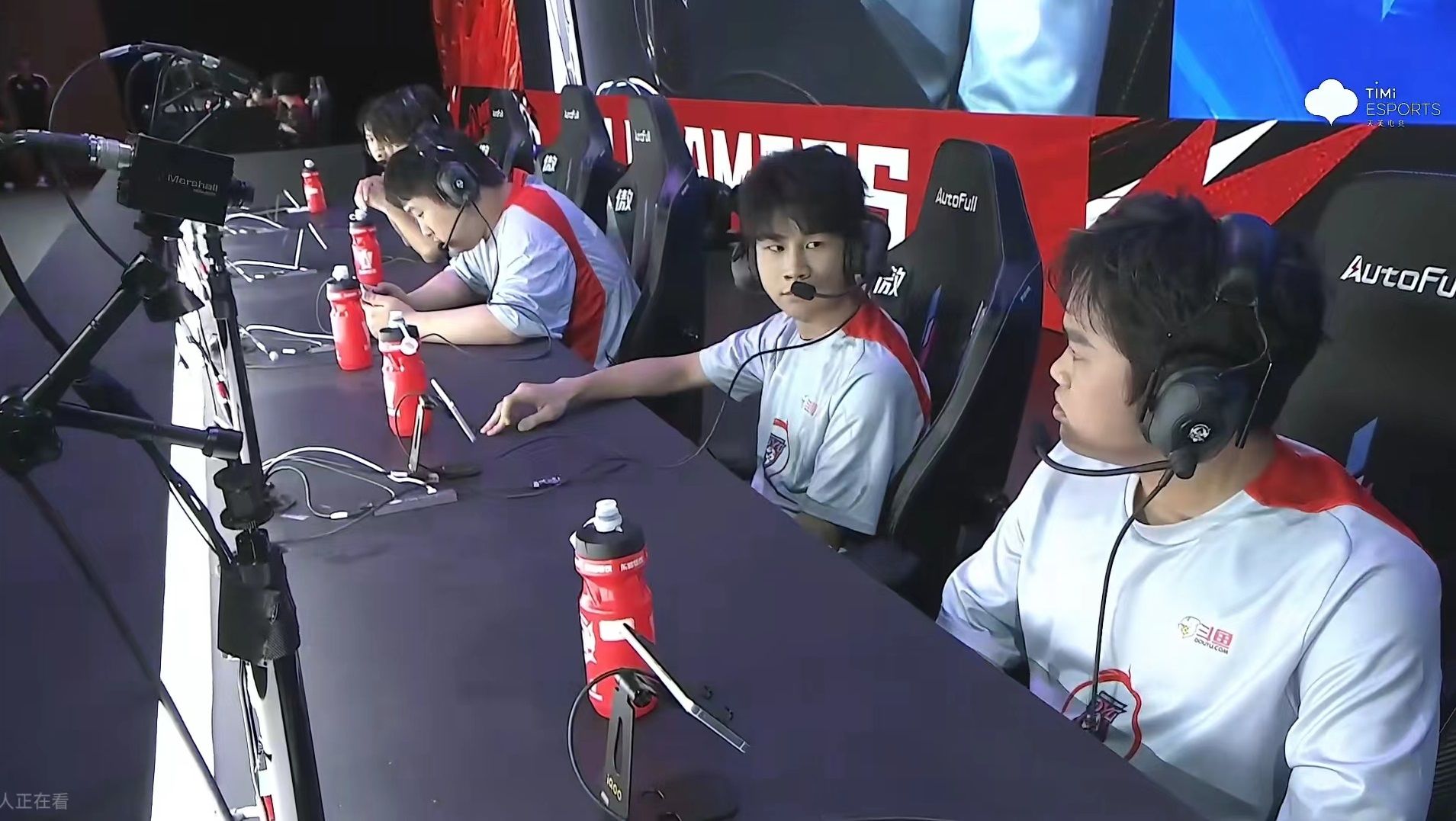 AG获得S组首胜！Cat带病打比赛，太乙真人出了3双“急速之靴”！-王者荣耀官方网站-腾讯游戏