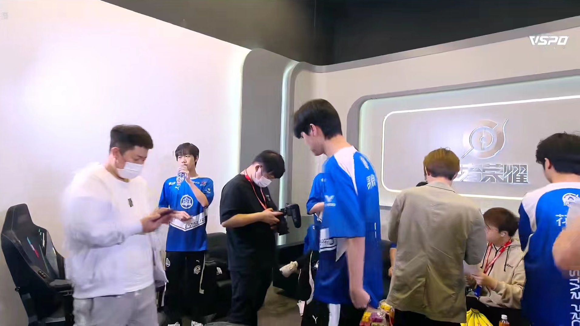 AG1-4不敌eStar，止步8强！一诺战绩2-19拖后腿，实力悬殊太明显-王者荣耀官方网站-腾讯游戏