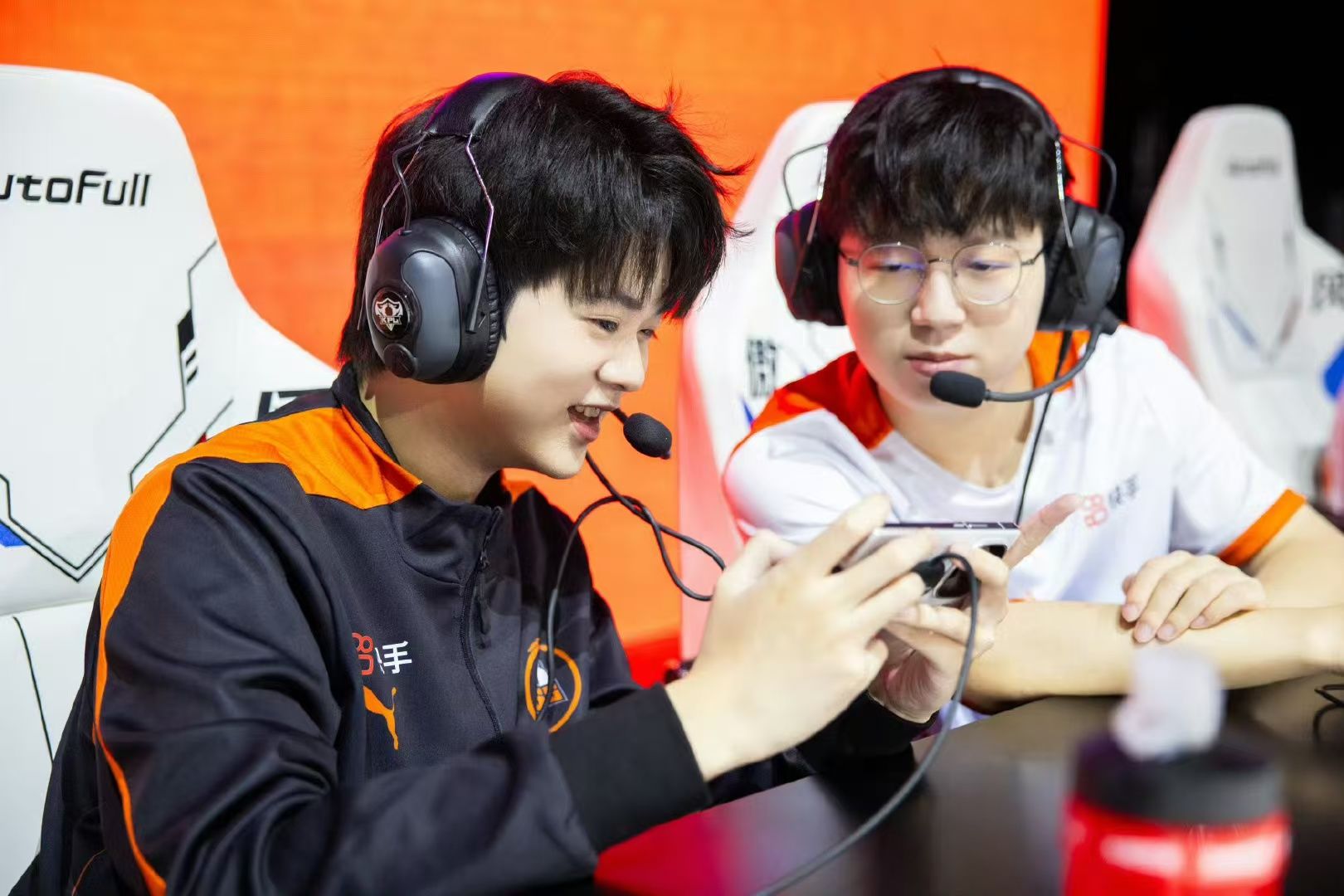 狼队3-0KSG，S组乱如麻：RW已晋级，AG很稳，狼队有戏-王者荣耀官方网站-腾讯游戏