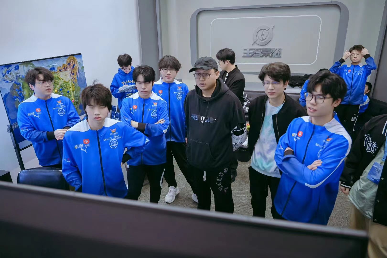 eStar3-2WE，4连胜锁定A/B卡位赛，坦然：冲出B组-王者荣耀官方网站-腾讯游戏